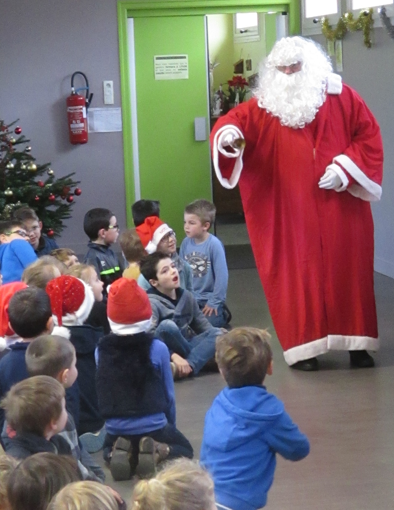 Visite du Père Noël et goûter de Noël | Ecole Notre Dame Du Sacré Cœur